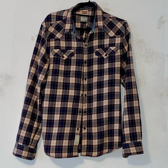 Levi's | Shirts | Levis Vintage Snaps Shirt Size L | Poshmark